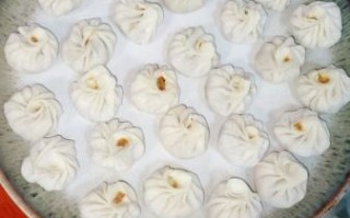 正宗小笼包子馅怎么做_小笼包肉馅配方比例
