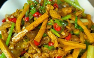 芹菜干子肉丝怎么炒_芹菜干子肉丝热量高吗