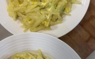土豆炒鸡蛋怎么做好吃_土豆炒鸡蛋的家常做法