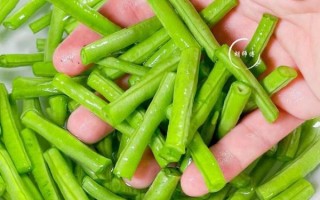 炒豆角焯水几分钟_豆角焯水后怎么炒才翠绿
