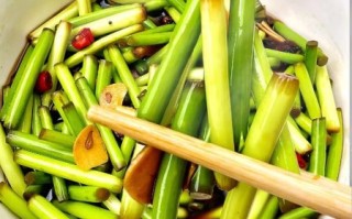 新鲜蒜苔怎么腌好吃_蒜苔腌制配方大全