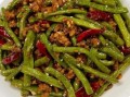 豇豆怎么做好吃_豇豆炒肉的家常做法