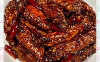 香辣烤鸡翅怎么做_香辣烤鸡翅腌制多久