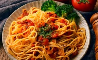 茄汁肉酱意大利面怎么做_正宗番茄肉酱意面配方