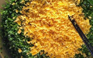 鸡蛋韭菜饺子馅怎么调好吃_韭菜鸡蛋馅不腥不柴的秘诀