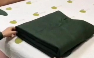 豆腐块怎么叠_豆腐块叠法步骤