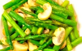 芦笋炒什么好吃_芦笋炒什么搭配最营养