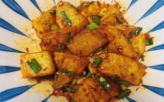 炸土豆块怎么做才酥脆_炸土豆块需要焯水吗