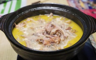 猪肚鸡是哪里的特色菜_猪肚鸡发源地