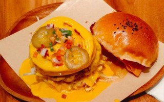 芝士汉堡怎么做_芝士汉堡的芝士怎么融化