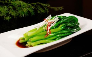 盐水菜心怎么做_盐水菜心焯水几分钟
