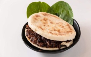 腊汁肉夹馍图片高清_正宗腊汁肉夹馍高清图怎么拍