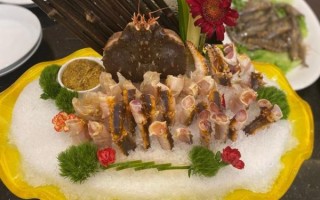 活帝王蟹刺身怎么做_帝王蟹刺身处理技巧