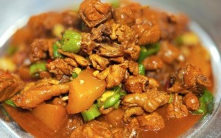 爆炒小公鸡怎么做才好吃_正宗做法步骤详解