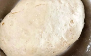 东北家常烙油饼怎么做_烙油饼不硬不油的秘诀