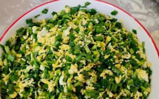 韭菜盒子怎么和面不破皮_韭菜盒子家常做法大全