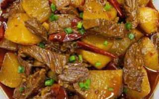 砂锅牛肉炖萝卜怎么做_砂锅炖多久才软烂