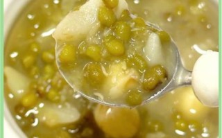 怎样煲绿豆沙才容易沙_绿豆沙快速出沙技巧