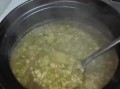 绿豆汤怎么煮不变色_绿豆汤要煮多久才软烂