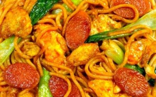 香肠炒方便面怎么做_香肠炒方便面用哪种香肠