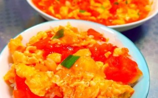 鸡蛋西红柿怎么炒_鸡蛋西红柿先炒哪个