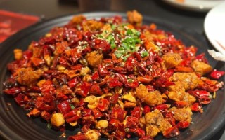 四川菜系有哪些特色_为什么川菜这么辣