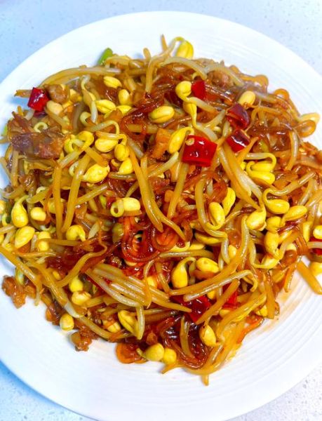 豆芽炒粉条怎么炒不粘锅_家常做法步骤详解-第1张图片-山城妙识 豆芽炒粉条怎么炒不粘锅_家常做法步骤详解-第1张图片-山城妙识