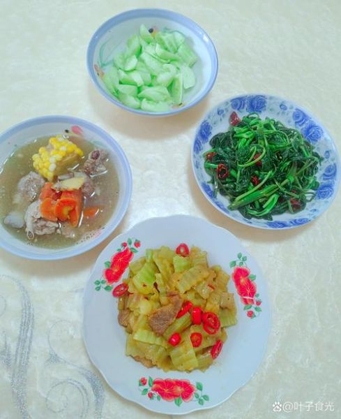 炒肉汤怎么做_炒肉汤需要焯水吗-第2张图片-山城妙识 炒肉汤怎么做_炒肉汤需要焯水吗-第2张图片-山城妙识