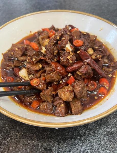 红烧牛肉怎么做好吃_红烧牛肉的简单做法-第3张图片-山城妙识