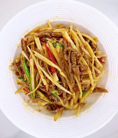 生姜炒肉怎么做_生姜炒肉的家常做法-第1张图片-山城妙识