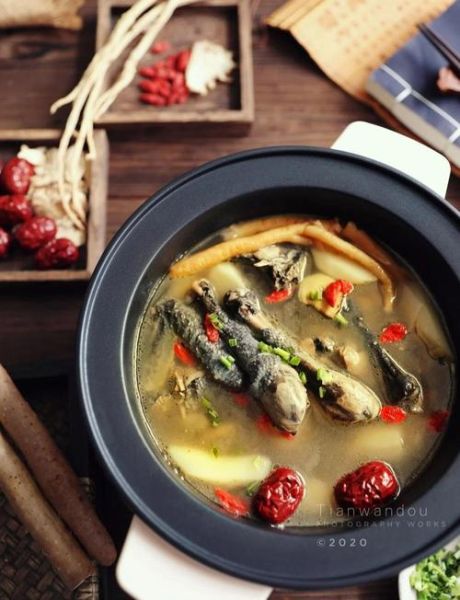 清补凉鸡汤怎么做_清补凉鸡汤的功效与禁忌-第2张图片-山城妙识