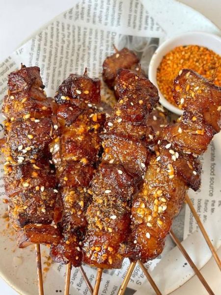 羊肉串怎么腌制才入味_家庭烤箱羊肉串做法-第1张图片-山城妙识