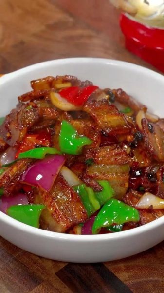 家常五花肉怎么做好吃_五花肉最简单的做法-第3张图片-山城妙识