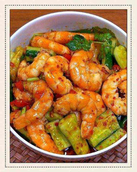 凉拌虾怎么做_凉拌虾需要焯水吗-第1张图片-山城妙识