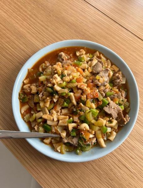 丁丁炒面怎么做_正宗新疆丁丁炒面家常做法-第1张图片-山城妙识