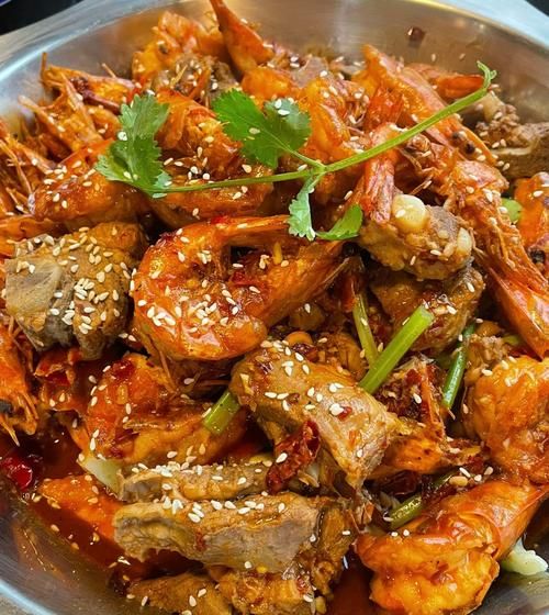 干锅排骨虾怎么做_干锅排骨虾的做法大全-第1张图片-山城妙识