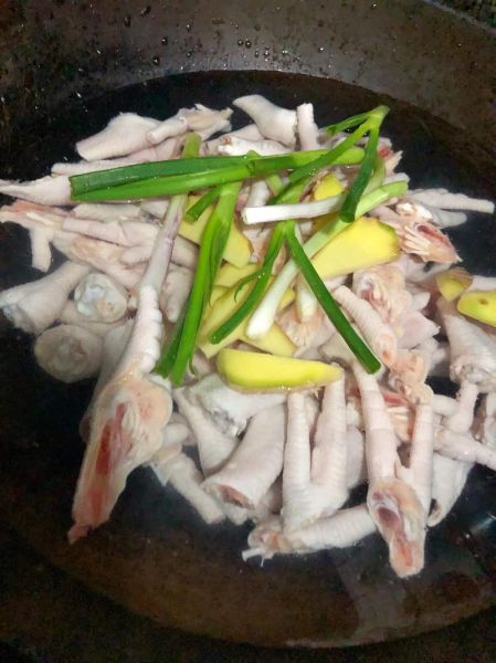 柠檬鸡脚怎么做_柠檬鸡脚的做法大全-第2张图片-山城妙识 柠檬鸡脚怎么做_柠檬鸡脚的做法大全-第2张图片-山城妙识