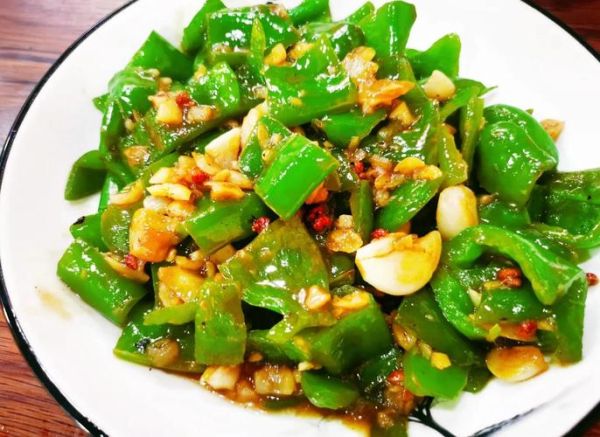 炒菜椒怎么炒好吃_家常炒菜椒做法步骤-第1张图片-山城妙识