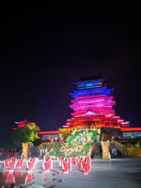 南昌滕王阁门票多少钱_滕王阁夜游值得去吗-第2张图片-山城妙识 南昌滕王阁门票多少钱_滕王阁夜游值得去吗-第2张图片-山城妙识