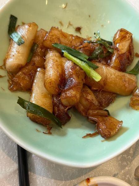 炒猪肠粉怎么炒才好吃_家常猪肠粉做法步骤-第1张图片-山城妙识