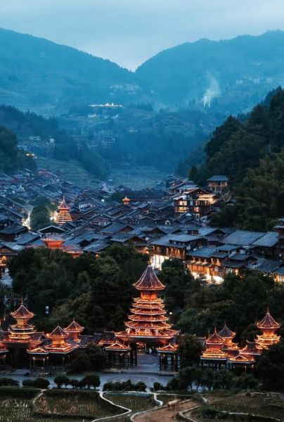 贵州旅游必去景点有哪些_贵州最值得去的景点排名-第3张图片-山城妙识