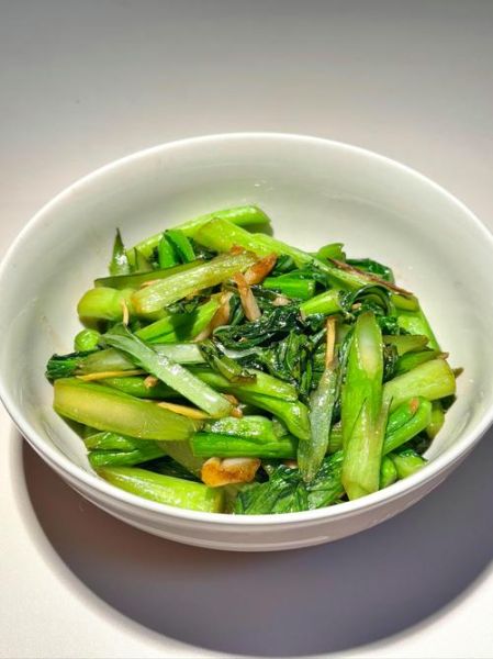 青菜怎么炒好吃_青菜焯水几分钟才绿-第3张图片-山城妙识