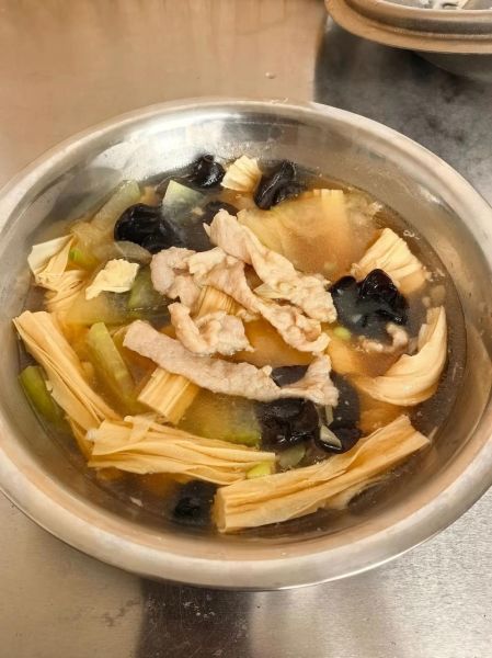 连汤肉片怎么做_连汤肉片的家常做法-第2张图片-山城妙识