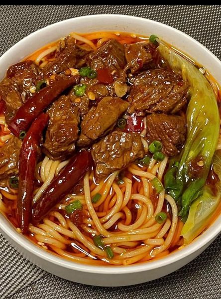 牛肉面怎么做好吃_家常牛肉面做法-第1张图片-山城妙识 牛肉面怎么做好吃_家常牛肉面做法-第1张图片-山城妙识