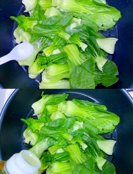 青菜怎么炒才翠绿_青菜焯水几分钟口感最好-第1张图片-山城妙识