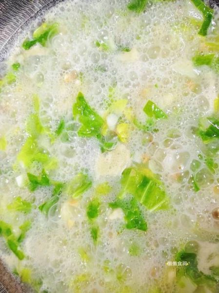 青菜疙瘩汤怎么做_疙瘩汤为什么不成团-第3张图片-山城妙识