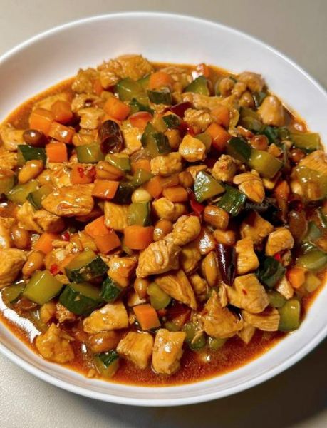 宫保鸡丁怎么做_正宗川味宫保鸡丁步骤-第1张图片-山城妙识