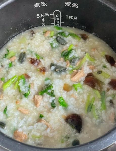 皮蛋瘦肉粥怎么做_正宗皮蛋瘦肉粥的做法-第1张图片-山城妙识