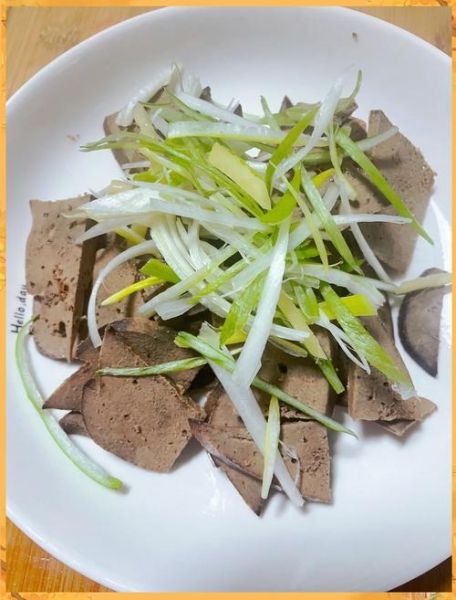 凉拌猪肝怎么做_猪肝焯水几分钟才嫩-第1张图片-山城妙识