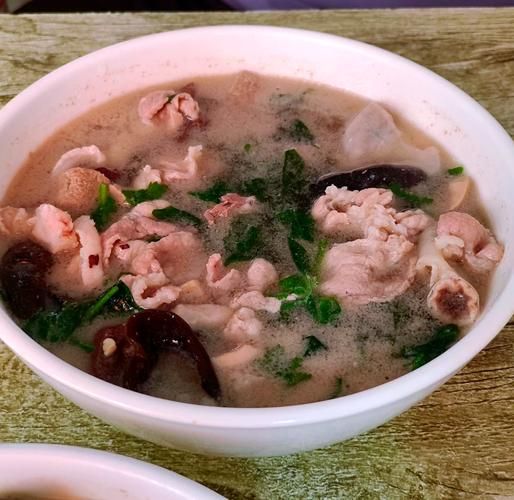 猪血汤的家常做法_猪血汤怎么做好吃-第1张图片-山城妙识